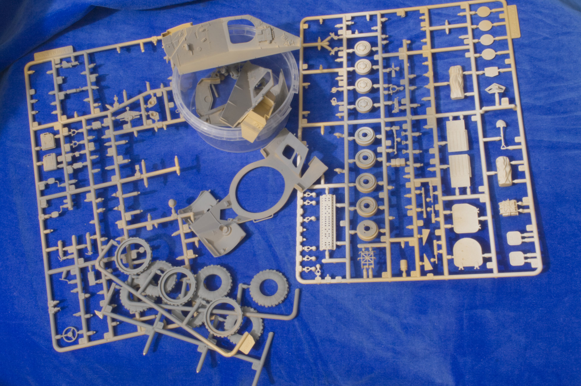 Battle at At Tiri - Irish AML-90 - Armoured Cars and Halftracks GB ...